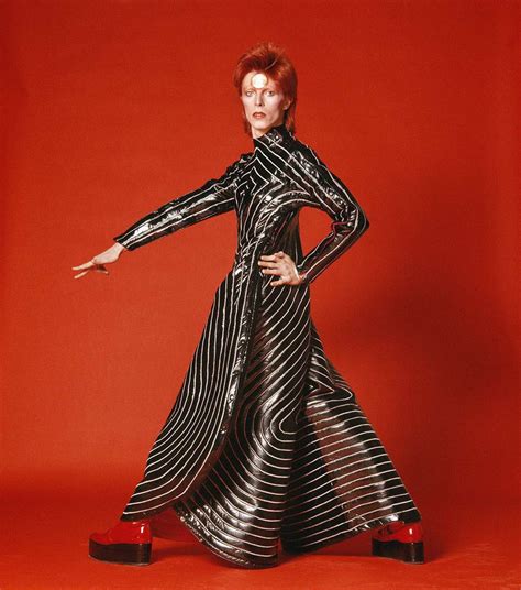 David Bowie Dressed By Japanese Designer Kansai Yamamoto David Bowie