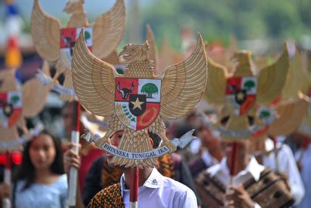 Sosialisasikan Nilai Nilai Kedamaian Di Sekolah