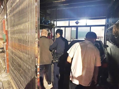 散步體力不支 長榮警援助行動不便男子