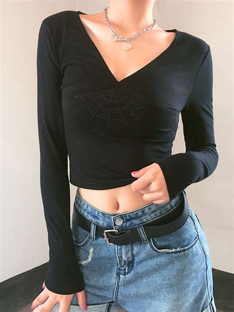 Black V Neck Long Sleeve Crop Top Choies