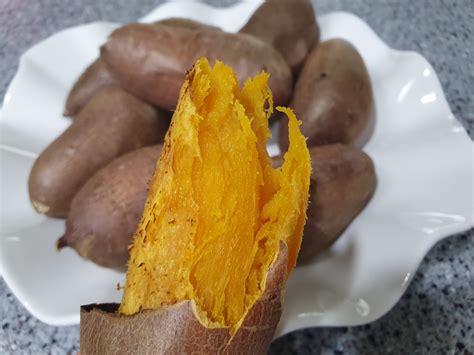 오븐으로 맛있는 군고구마 굽기
