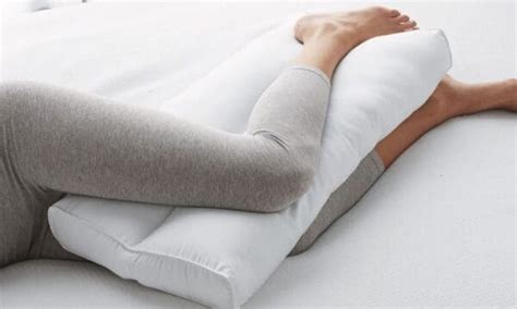 Can Knee Pain Be Caused By A Knee Pillow Fitpaa