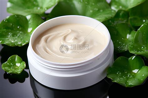 瓶子中的保湿霜高清图片下载 正版图片601115285 摄图网