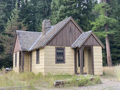 Fry Meadows Guard Station Umatilla National Forest Or Living New Deal