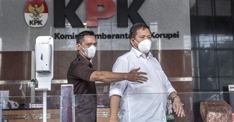 Kasus Korupsi Dana PEN KPK Periksa Adik Bupati Muna