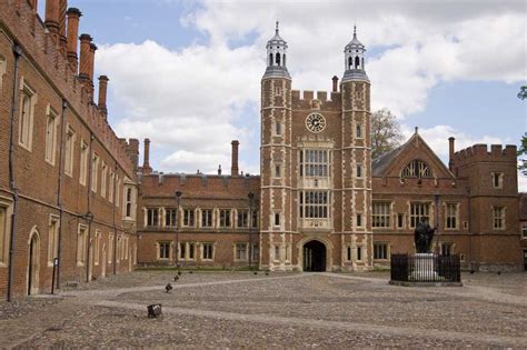 Eton definition and meaning | Collins English Dictionary