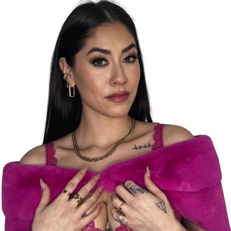 Valerie Lopez Valopez19 On Threads