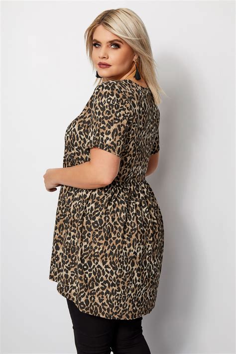Leopard Print Button Top
