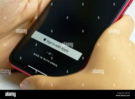 Apple Id Computer Login Screen Hi Res Stock Photography And Images Alamy