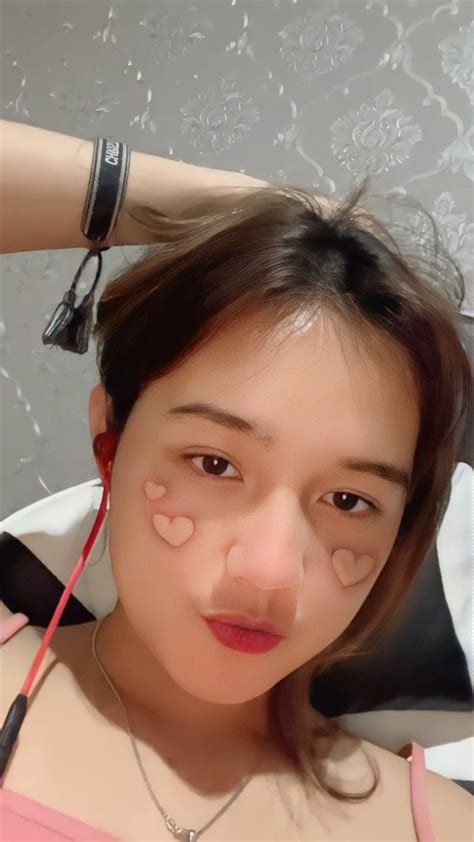 Btr Celo Gadis Gadis Cantik Wanita Cantik Wanita