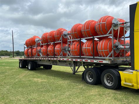 Texas Begins Installing Buoy Barrier To Deter Migrants On Rio Grande Kxan Austin