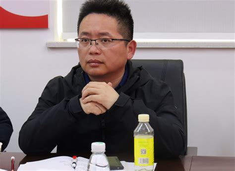 区政府副区长钟响一行调研我院三甲医院创建工作 院内要闻 医院新闻 医院新闻 华中科技大学协和江北医院 武汉蔡甸区人民医院