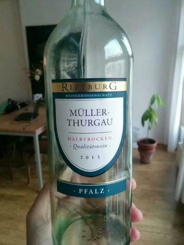Rietburg Müller Thurgau Halbtrocken Vivino US
