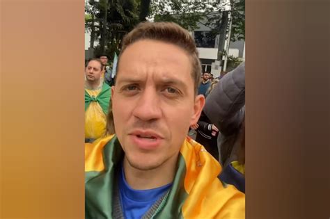 O diretor bolsonarista da Associação de Assessores de Investimentos e a