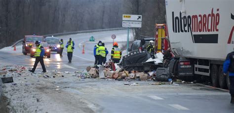 Vosges Un pompier décède en intervention dans un accident un second