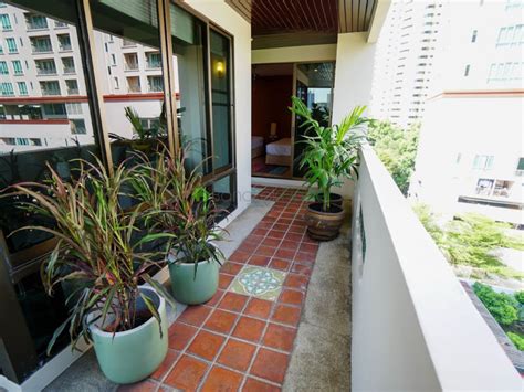 Condo For Rent 3 Bedrooms 3 Bathrooms Phrom Phong Raintree Village