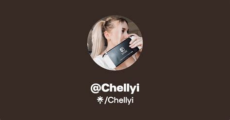 Chellyi Instagram Tiktok Twitch Linktree