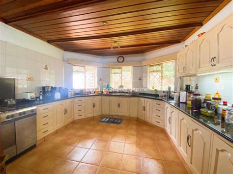 For Sale Stunning 5 Bedrooms Townhouse Old Kitisuru Kitisuru