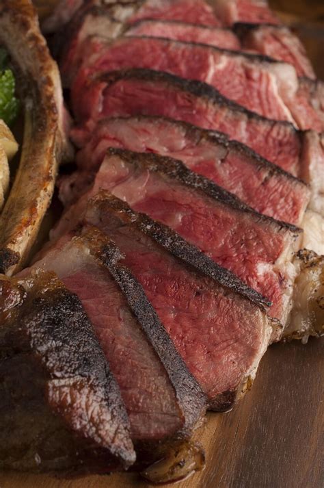 赤坂の熟成肉専門レストラン キッチャーノ、コース料理をすべて低糖質にしたメニューを提供開始！～通常より約80％の糖質オフを実現～｜キッチャーノ