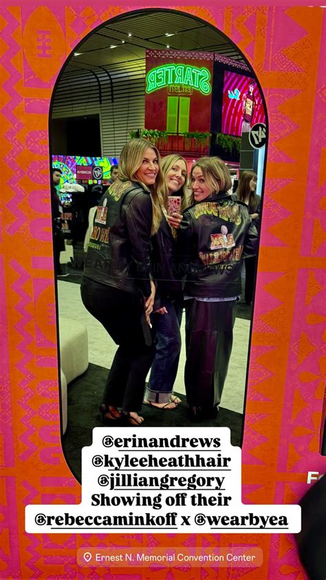 The Best Erin Andrews Feet Pictures 🤩