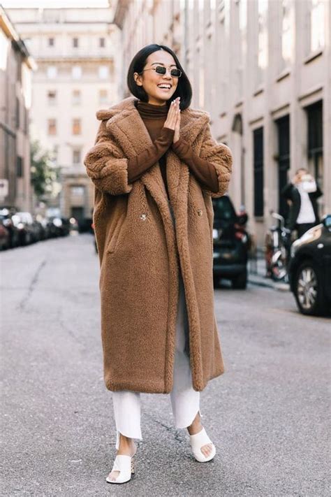 Los Jeans Blancos Son Perfectos Para Armar Los Más Estilosos Outfits De Transición Модные