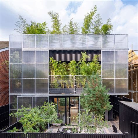 Wonderwall House By So
