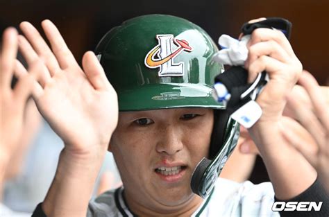 사진 조형우홈런 타자 왔어요