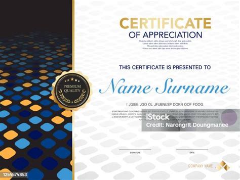 고급스럽고 현대적인 스타일의 벡터 이미지가있는 졸업장 템플릿 블랙과 골드 색상은 감사에 적합합니다 벡터 그림입니다 0명에 대한 스톡 벡터 아트 및 기타 이미지 Istock