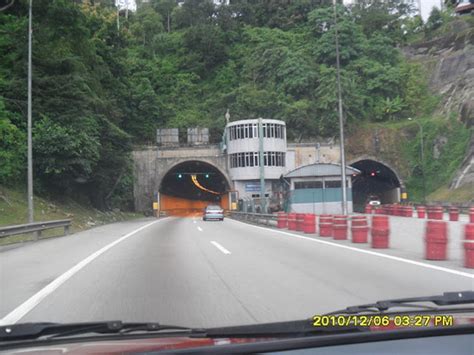 Terowong Karak Terowong Jalanraya Pertama Di Malaysia