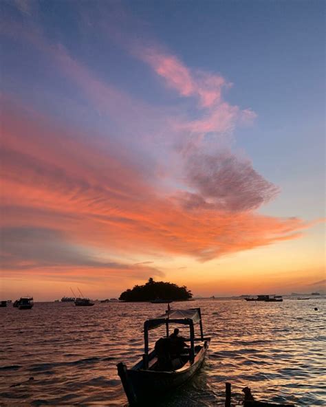 Pulau Merak Kecil Panduan Lokasi Biaya Travelandword