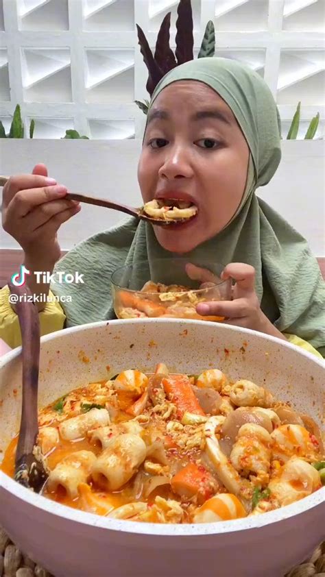 Pin oleh hazelnad 𝜗𝜚 di Tiktok di 2024 Ide makanan Makanan