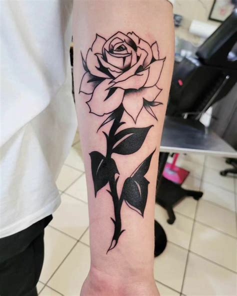 12 Beautiful Rose Tattoos For Women And Their Meanings In 2024
