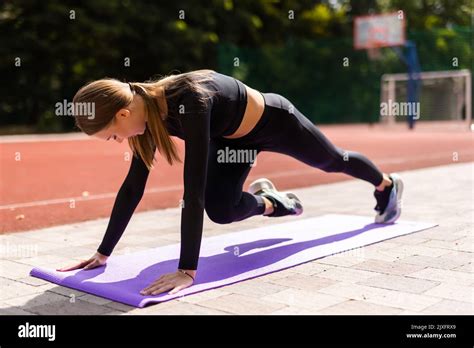 Reverse Crunches For Women