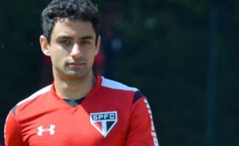 Macabro Asesinato En Brasil Encontraron A Un Futbolista Brasilero