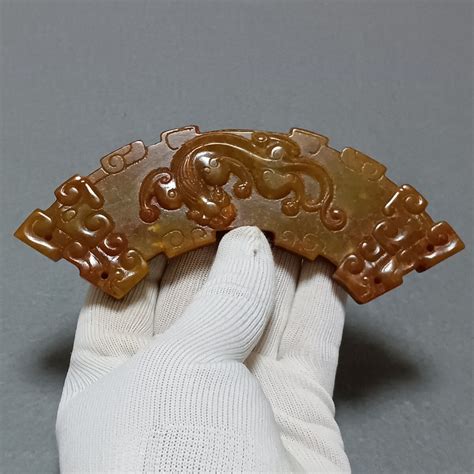 Yahooオークション 超美品 高古玉 黄沁 浮彫 虎紋 玉佩 根付 玉組佩