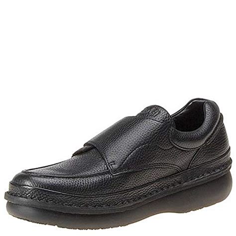 6 Best Velcro Shoes For Elderly Men And Women 2021 Guide