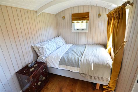 A Handmade Shepherds Hut For A Traditional Life Off The Grid