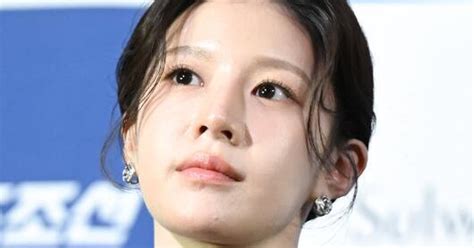 사진 고윤정 개안 부르는 미모 조선비즈