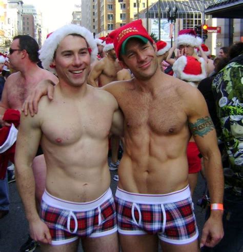 Photos Jake Gyllenhaal And 24 Other Sexy Santas G Philly