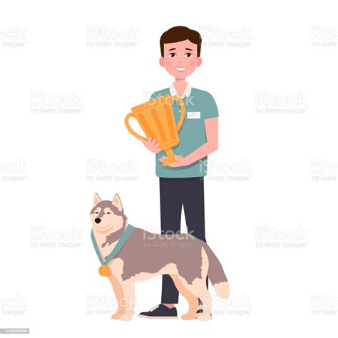 젊은 미소 짓는 남자와 자랑스러운 허스키 개는 금메달과 챔피언의 컵과 함께 서 있습니다 강아지 쇼에서 팀 승리 흰색으로 격리된