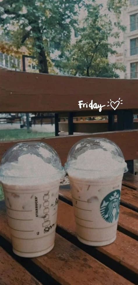 Instagram Fake Story Onerisi Starbucks Story Fotograflari2 Alımlı Kadın