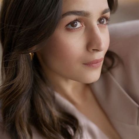 How Alia Bhatt Got Her Bikini Body Vogue India