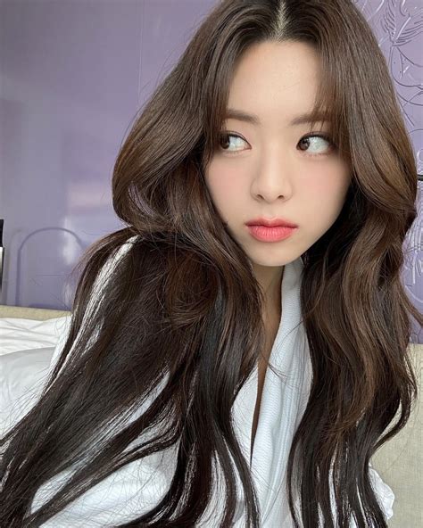 Yuna Itzy Rkpopfap
