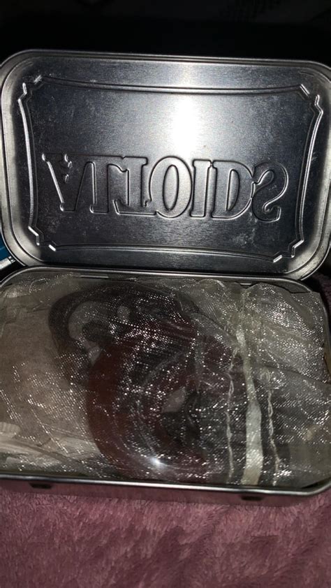 My First Altar Was An Old Altoids Tin The Monday Oracle