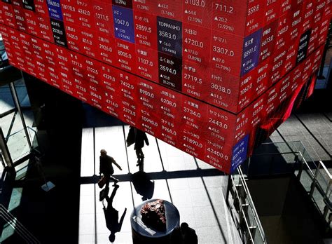〔マーケットアイ〕金利：国債先物が上昇加速、長期金利1月以来の118％ 米10年金利が4％割れ ロイター