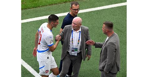 Звездата на Чехия пропуска последния мач от груповата фаза