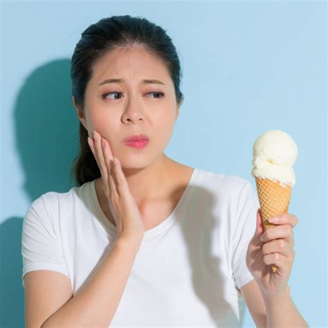 Dmclinic В летните месеци все по често търсим начини да се охладим изпивайки една студена