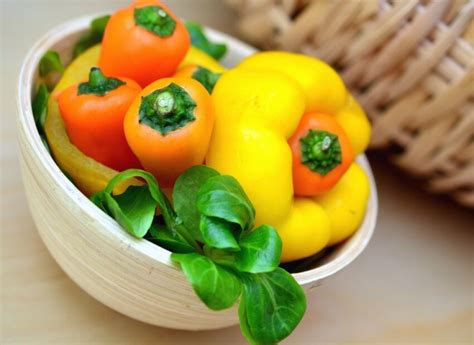 무료 사진 피망 그릇 도자기 샐러드 음식