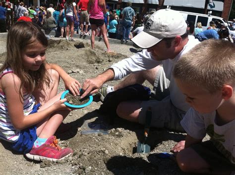 Trip To Aurora Fossil Festival Fossil Hunting Trips The Fossil Forum
