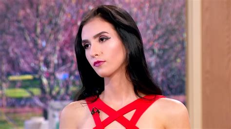 18 Year Old Aleexandra Kefren Auctions Virginity For 2 5 Million — And The Internet Is Freaking